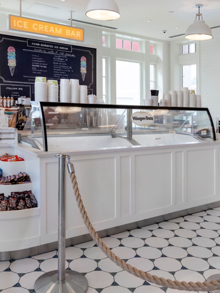 Quarterdeck Market | The Sea Pines Resort